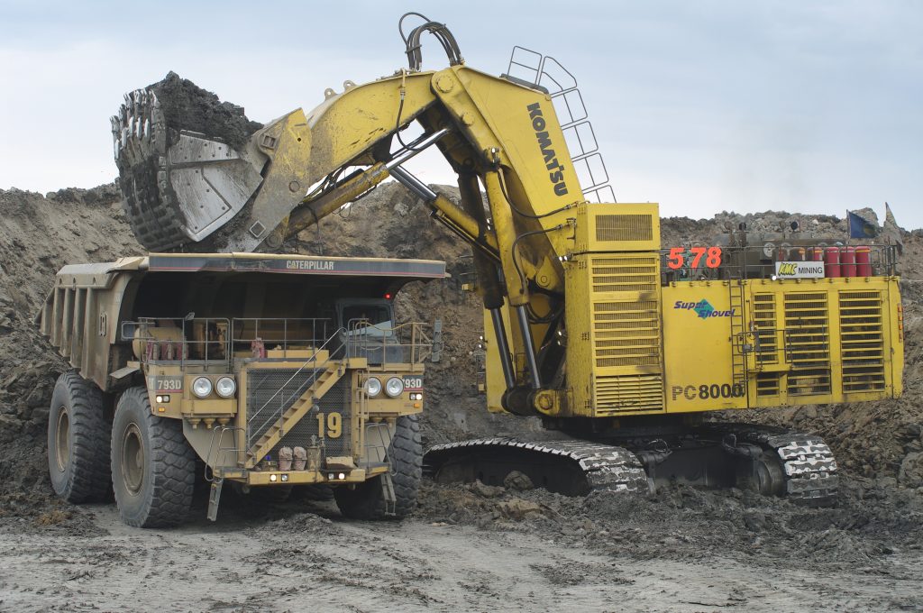 Suncor Overburden Mining and Heavy Civil Project - KMC Mining